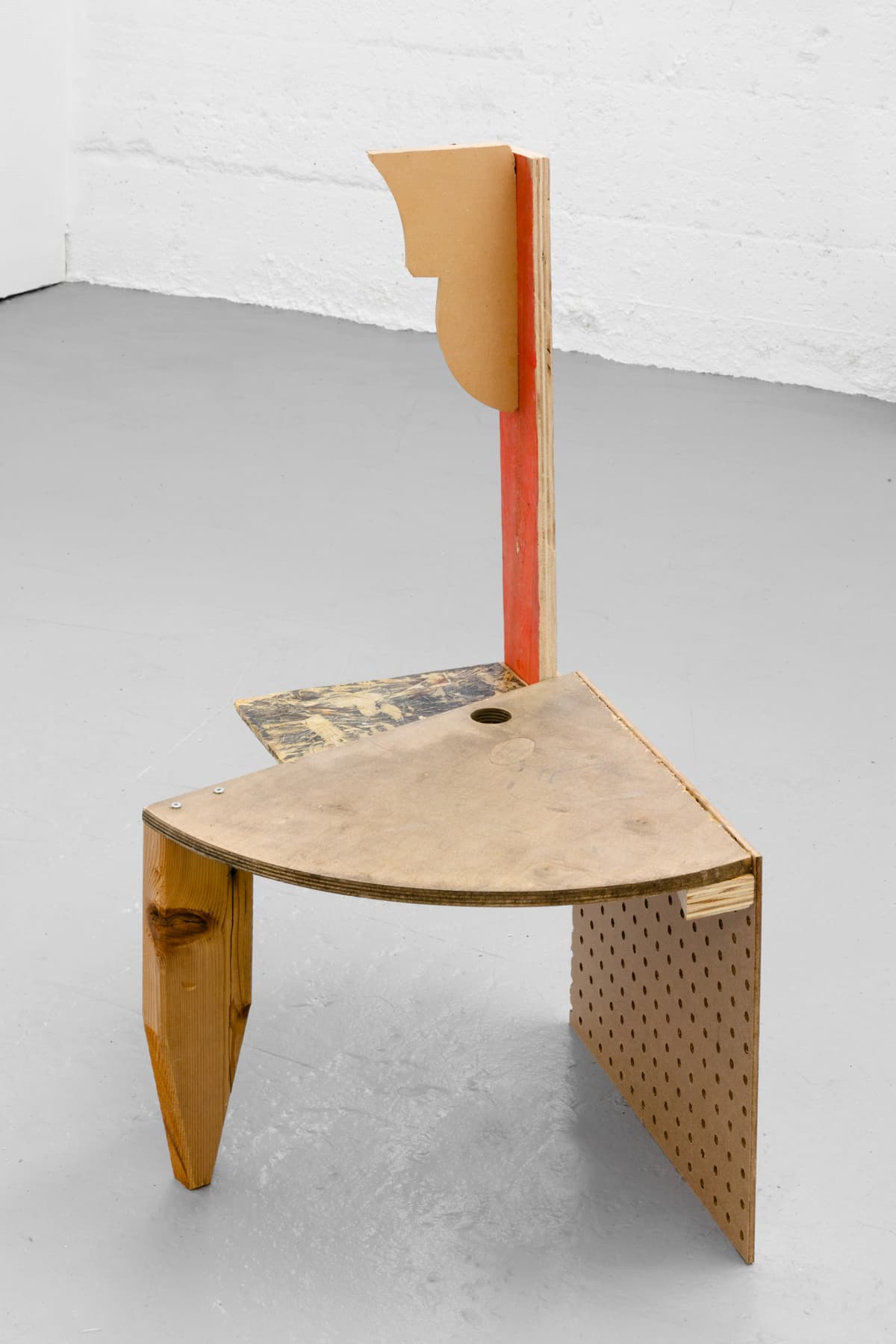 COMMON DIMENSIONS / LIBRARY