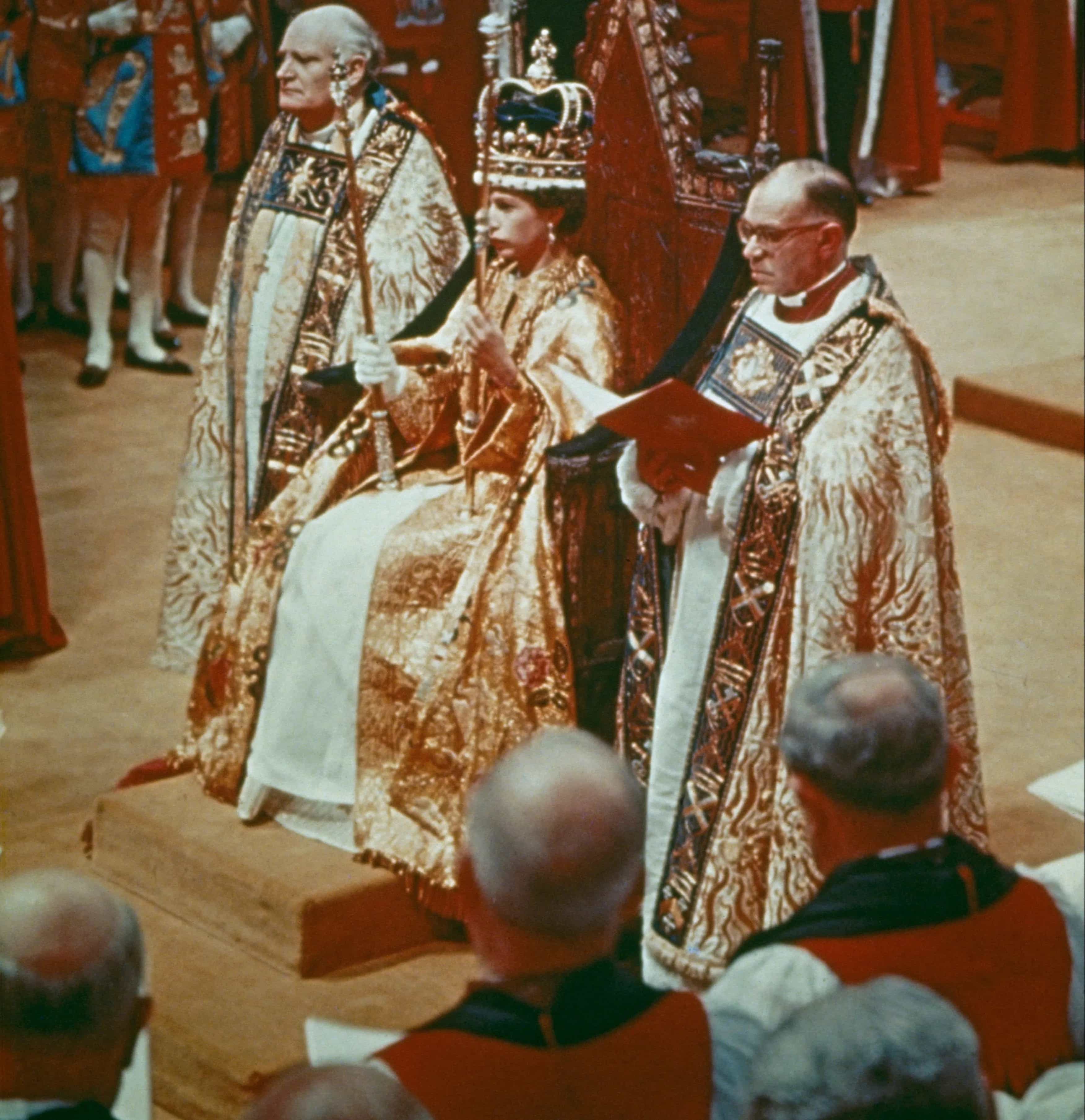 COMMON DIMENSIONS / LIBRARY